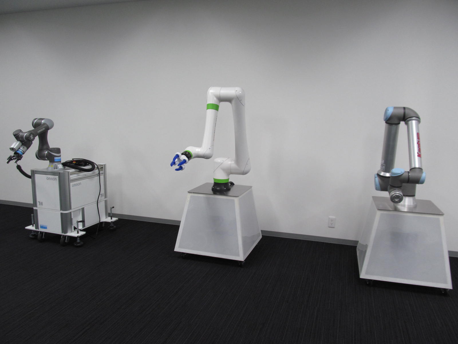Japanese Robot Companies Put up Collaborative Robot Center | AEI