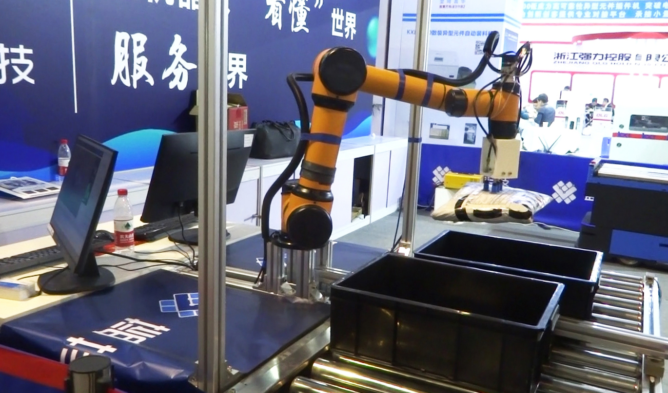 China’s Huge Robot Market Shows More Room for Growth | AEI