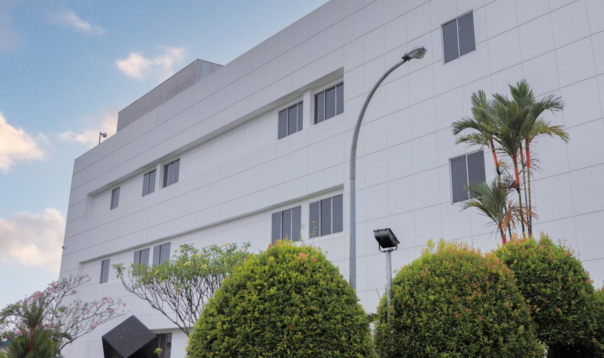 Infineon to Expand Indonesia Backend Facility | AEI