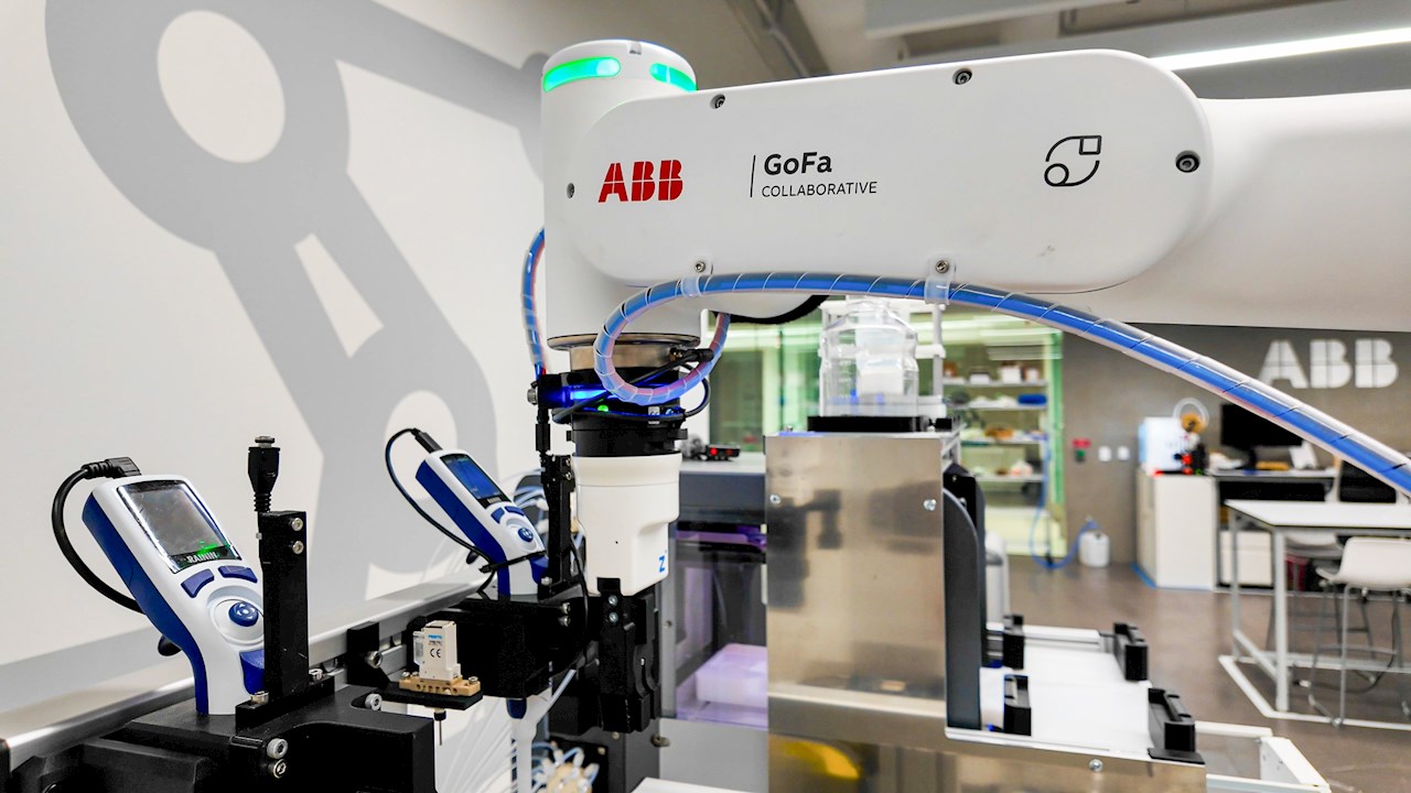 ABB Robotics, Mettler Toledo to Push for Flexible Lab Automation | AEI