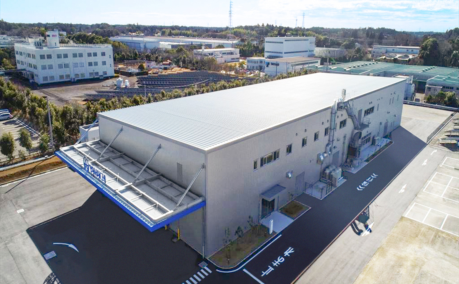 Connector Firms Ramp up New Plant Construction | AEI